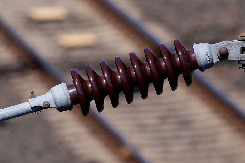exemple de isolant electrique